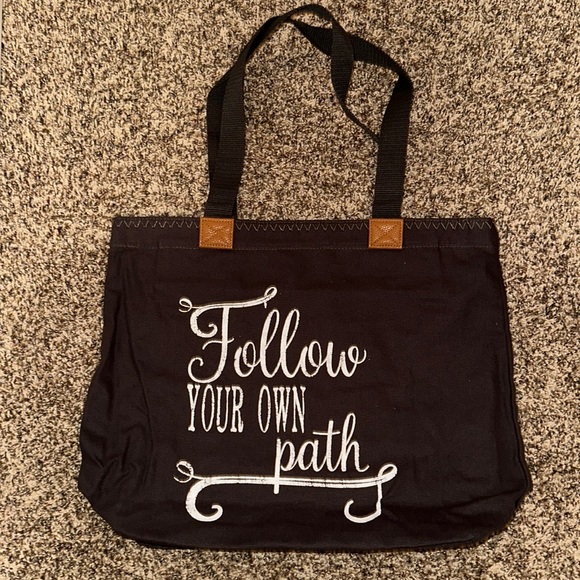 thirty-one | Bags | New Retired Wander Tote Smoke Free Home | Poshmark